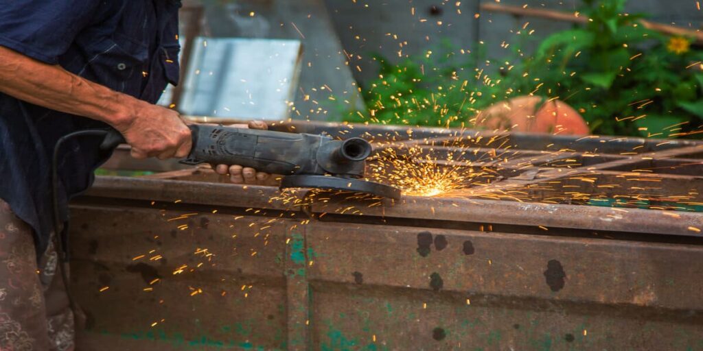 Shearing Processes of High Strength Steel Sheets